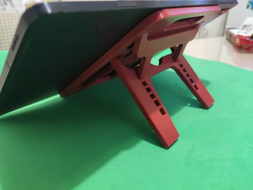 Print-in-Place Netbook&Tablet Stand by Leonid Babarinow | Download free ...