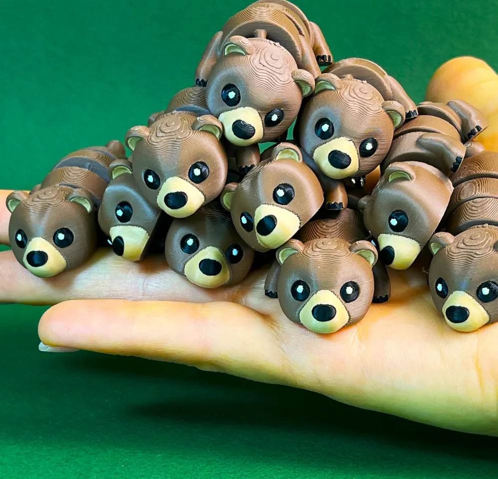 Cute Flexi Bear Grizzly (Toy, Keychain & Magnet) by Valeria Momo ...