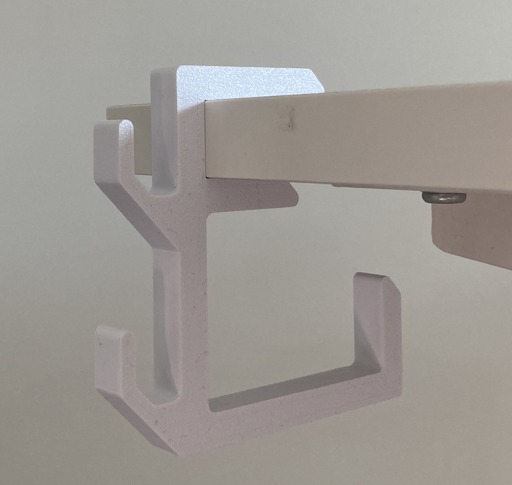Desk Mount Cable Management Bracket (parametric) by IdealParking4462 ...