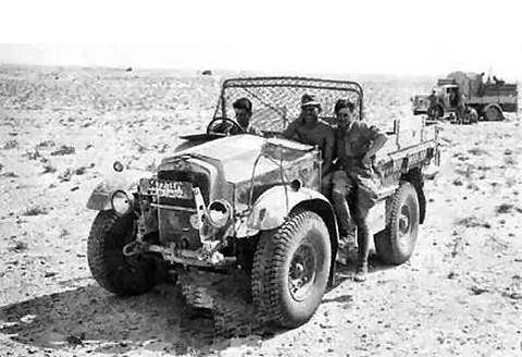 LEGO Morris CS8 by Mgr. Pavel Krist | Download free STL model ...