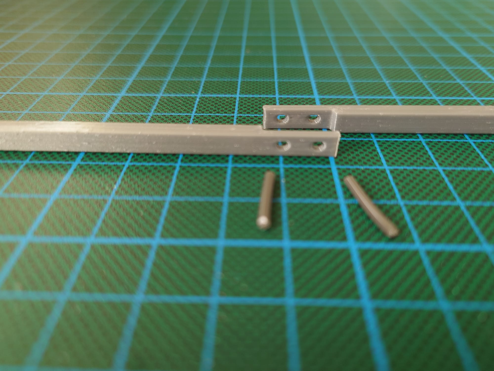 Qidi Plus 4 Closeable Ventilated Riser by 3D Mad Mesh | Printables Store