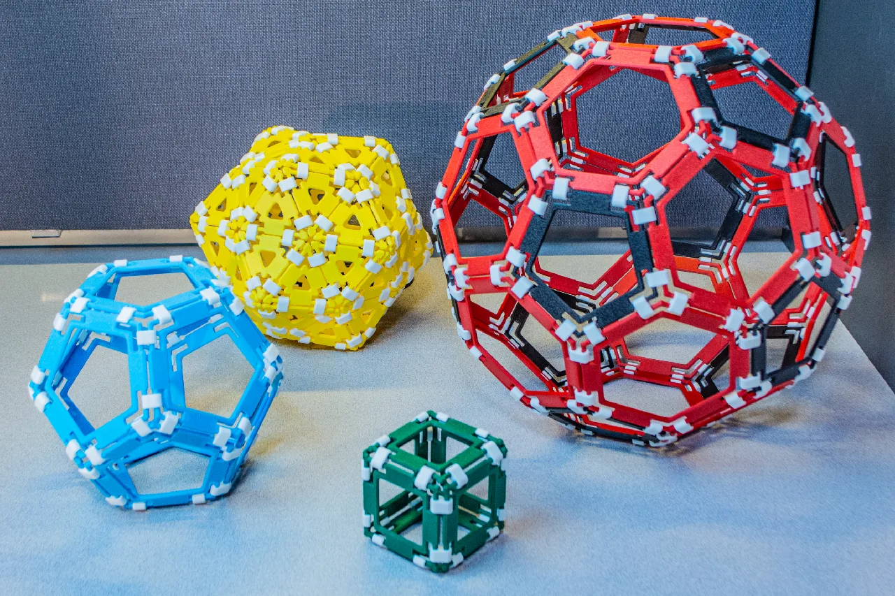 Build-a-shape Polygon Kit by Bearded Printer | Download free STL model ...