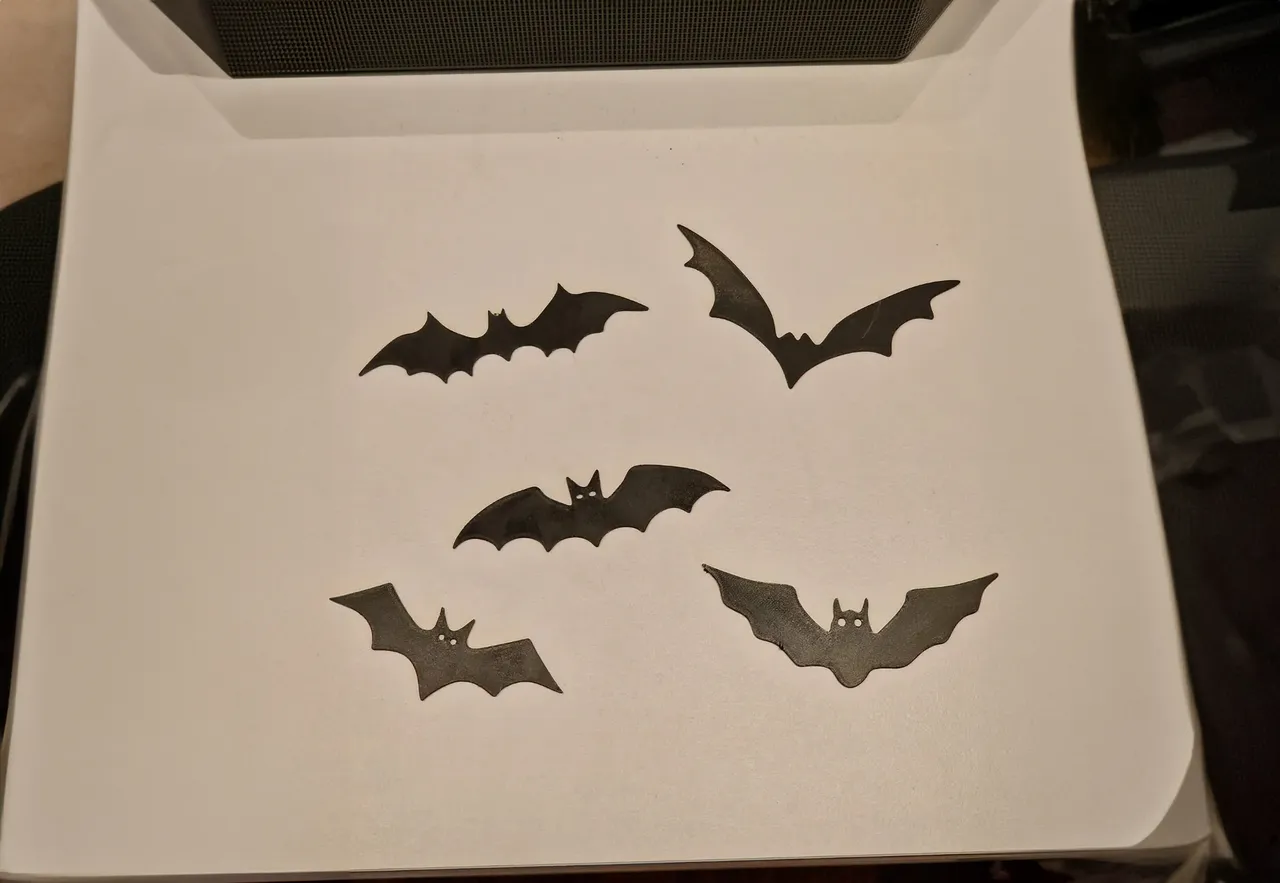 Halloween bats - 2D wall art by karlthefog | Download free STL model ...