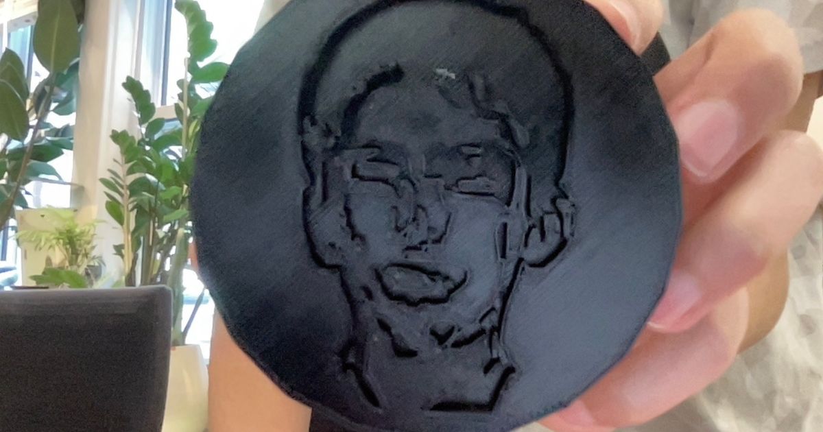 Hockey Puck with a face on it by IT | Download free STL model ...