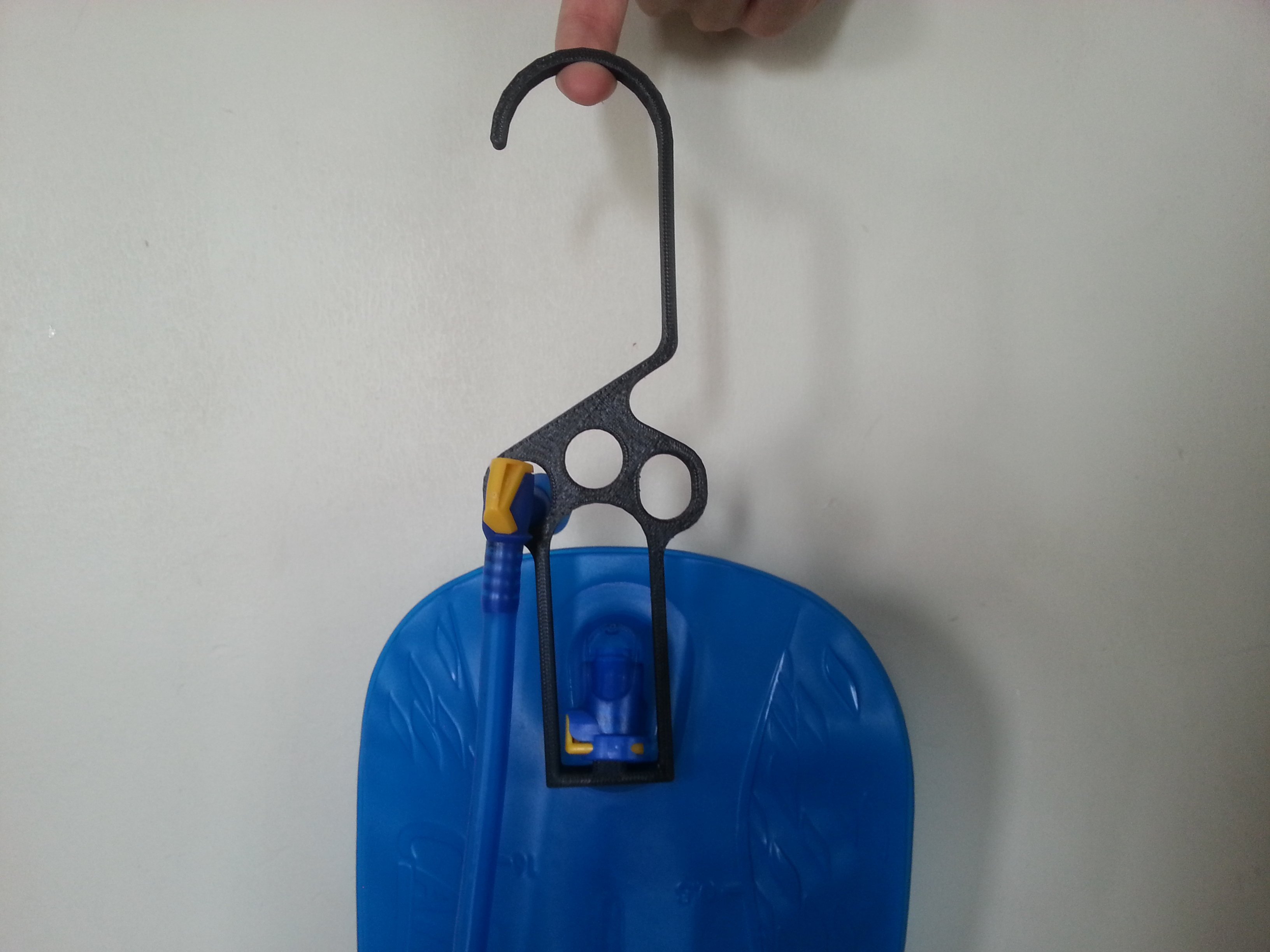 Camelbak Drying Hook by OUTDOOR CREATOR | Download free STL model ...