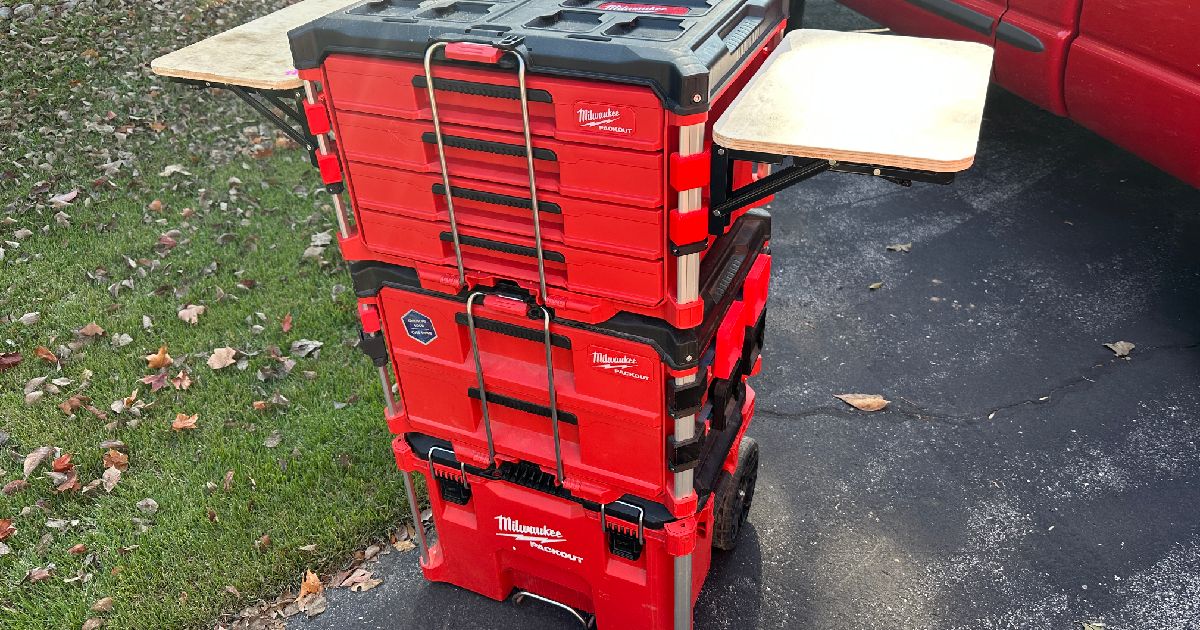 Milwaukee Packout Folding Shelf/Table by tacokittah | Download free STL ...