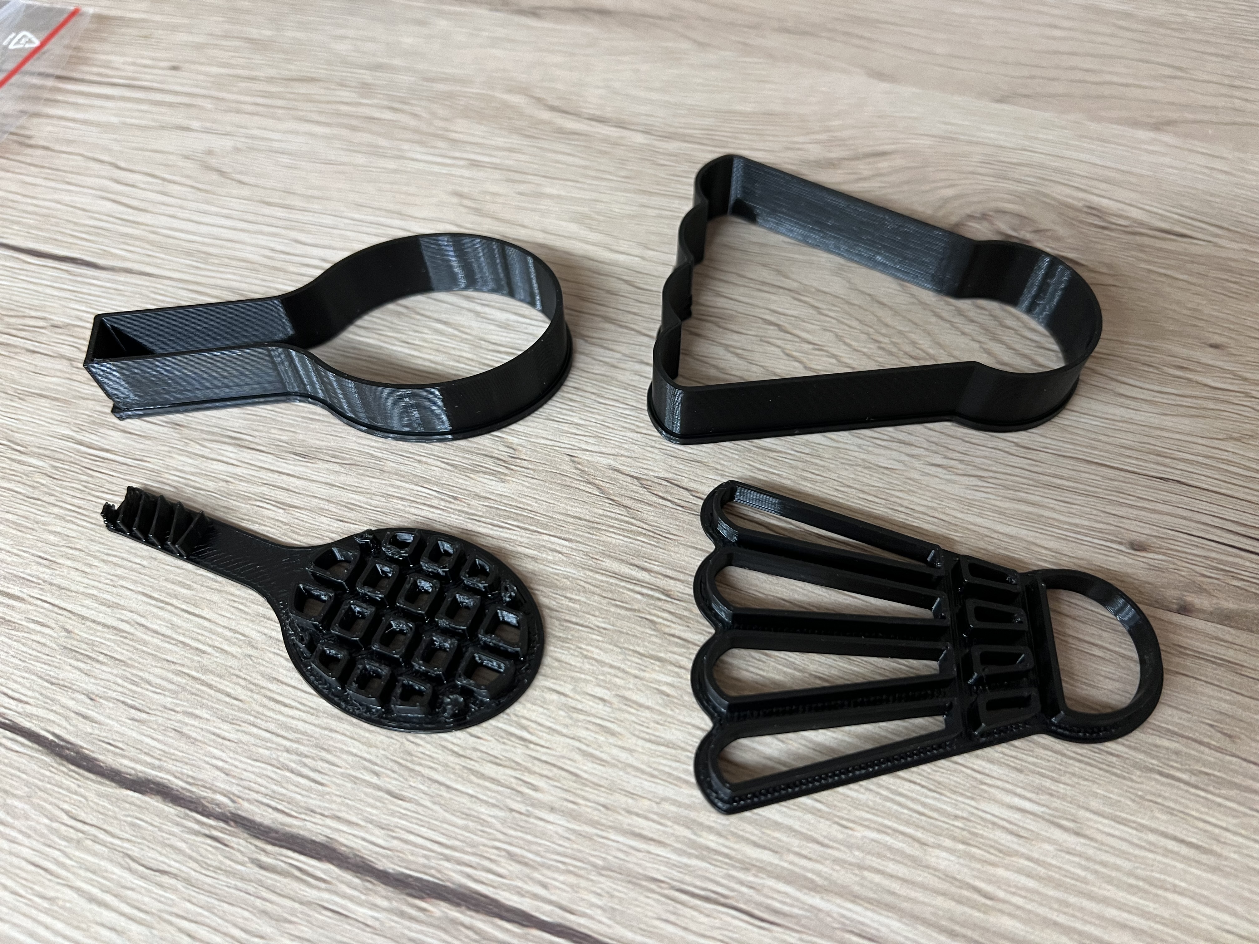 Badminton Cookie Cutters by Zuzka | Download free STL model ...