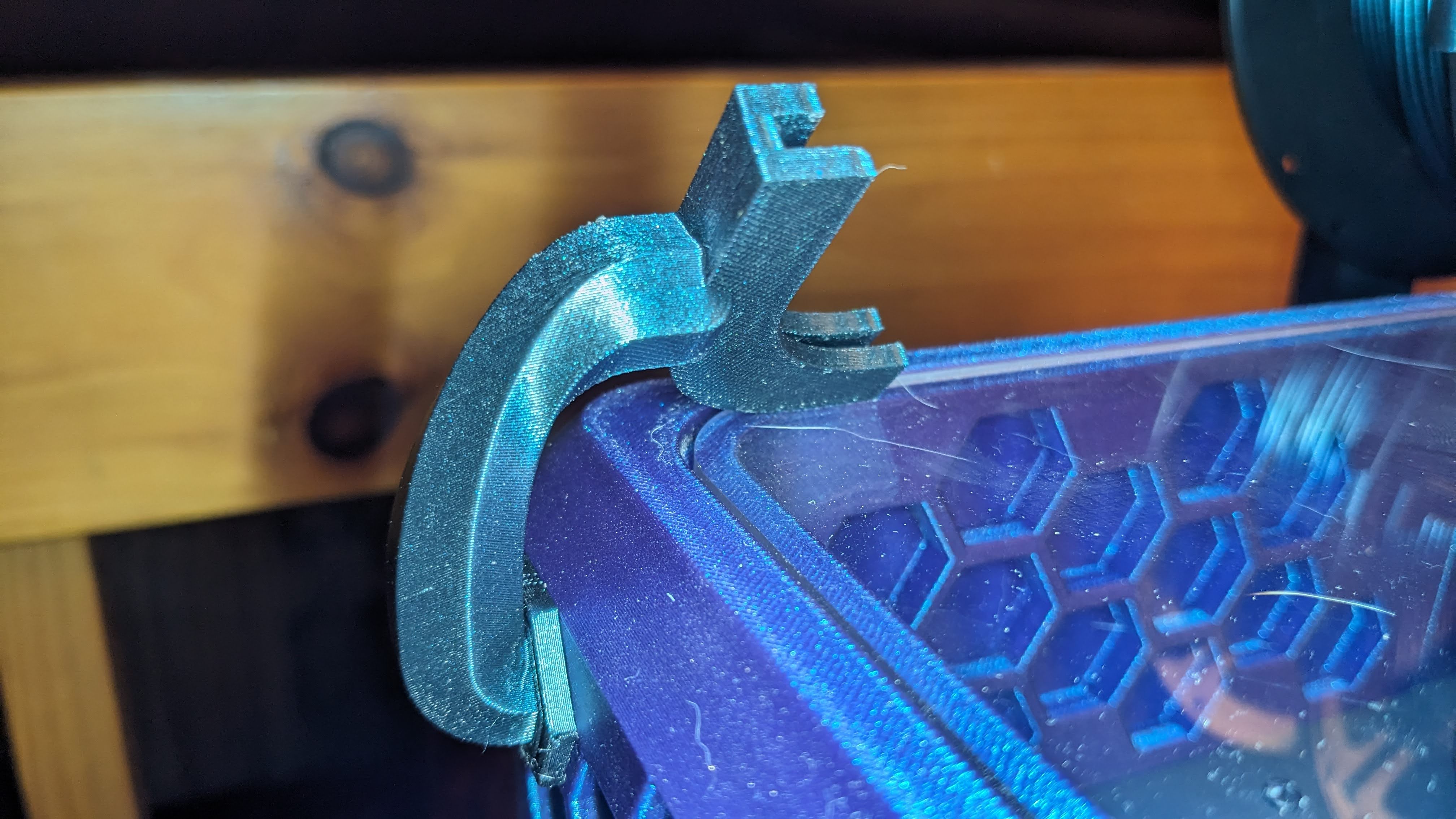 AD5M top lid holder par Daniel Gladyshev | Téléchargez gratuitement un ...
