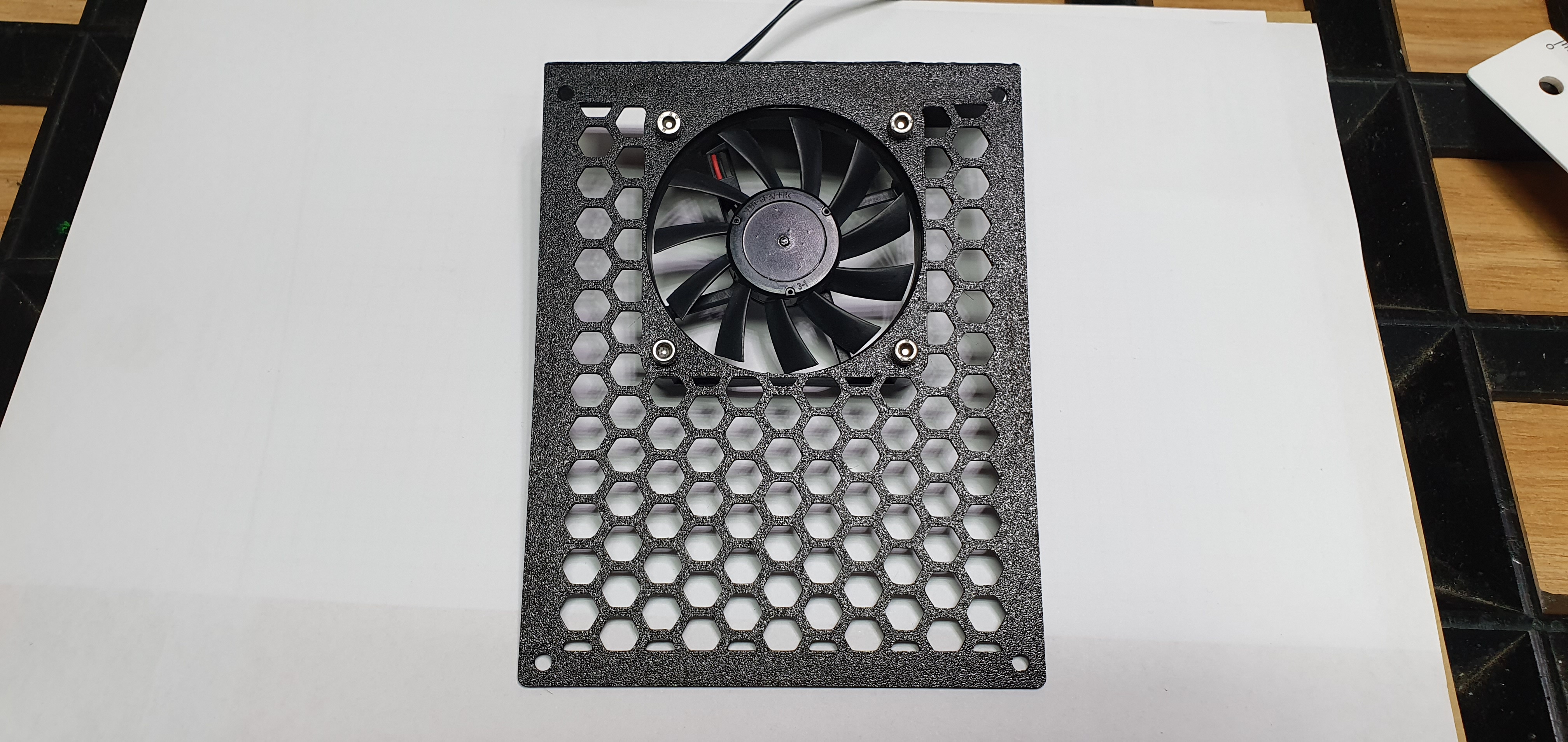 xBuddy Cover Honey modified with 60mm Fan by Sound-Maker | Download ...