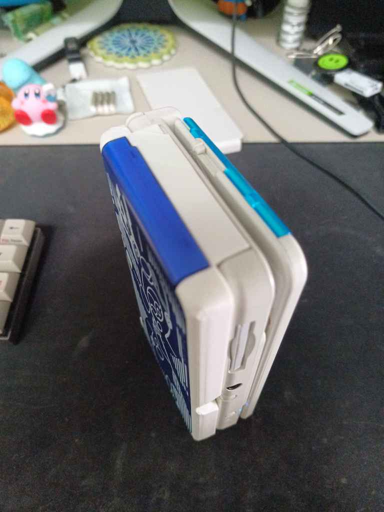 New Nintendo 3DS Battery Extender (N3DS) Supports Faceplates!! by ...