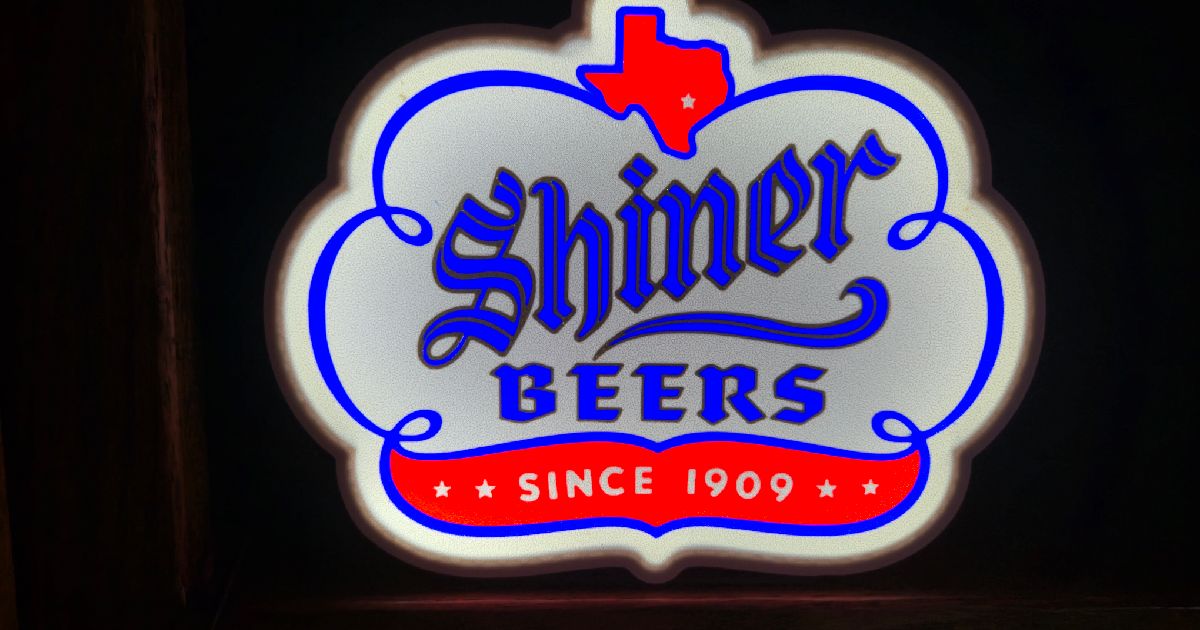 Shiner Beer Light Box by Madcamper | Download free STL model ...