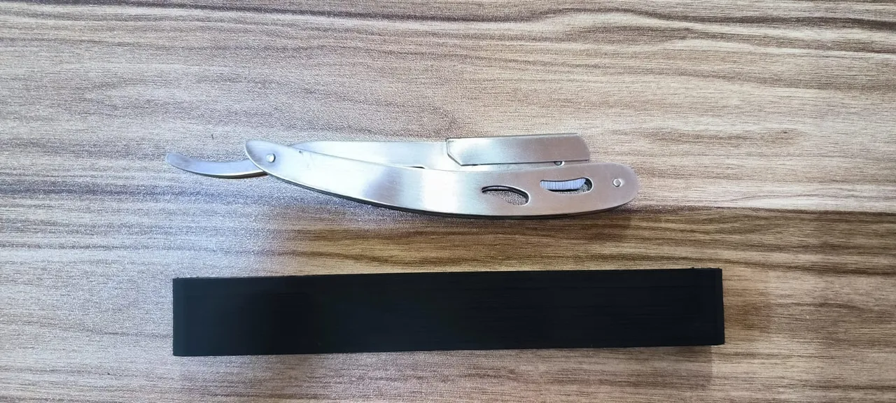 Straight Razor Case by 3D SPD | Download free STL model | Printables.com
