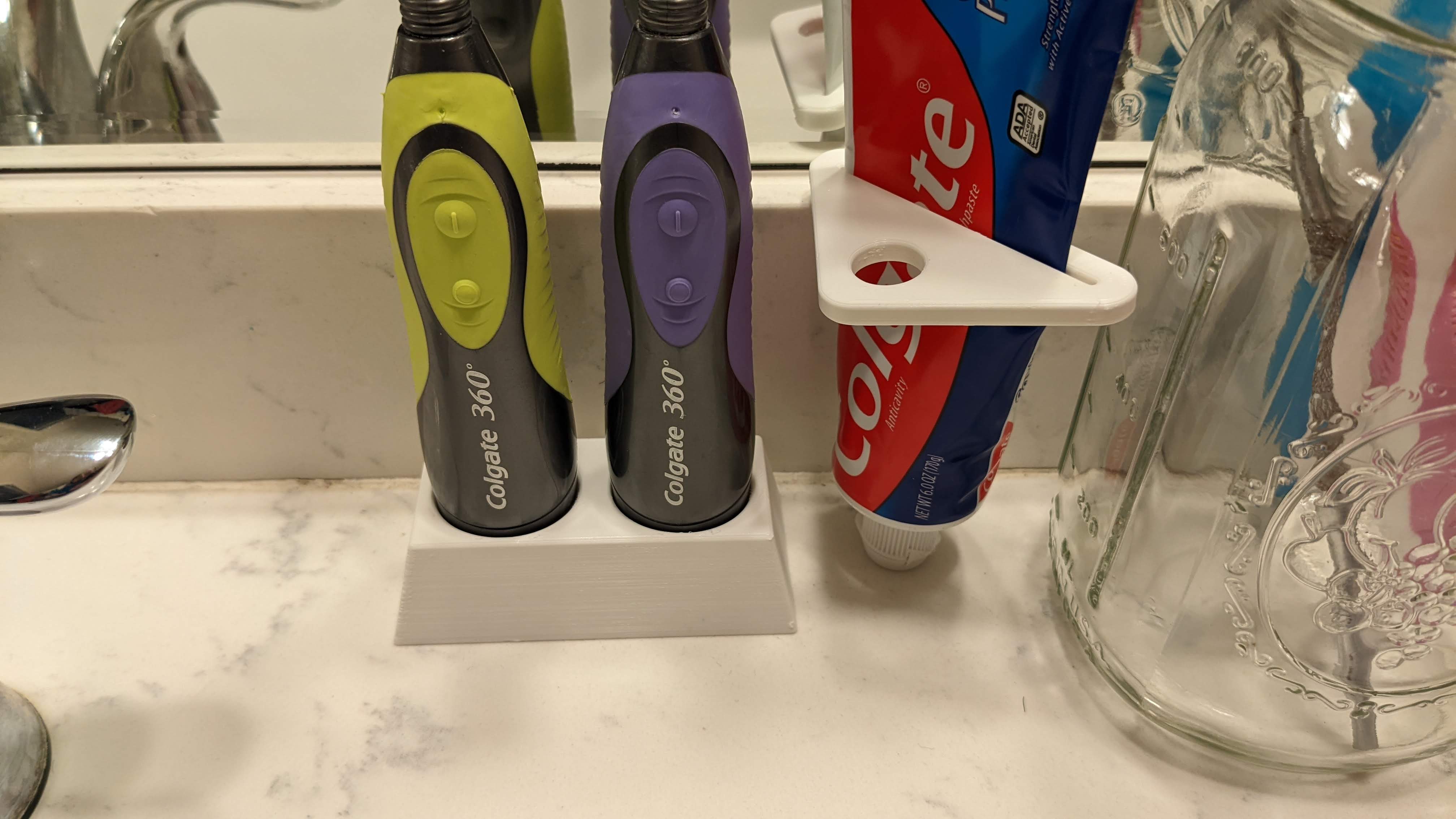 Electric Toothbrush Holder by FlyboyEUC | Download free STL model ...