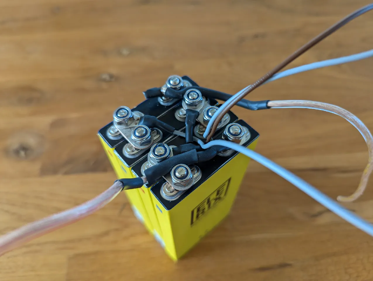 12V portable power bank (4S LFP 128 Wh) with USB charge/discharge by OK1HRA | Download free STL ...