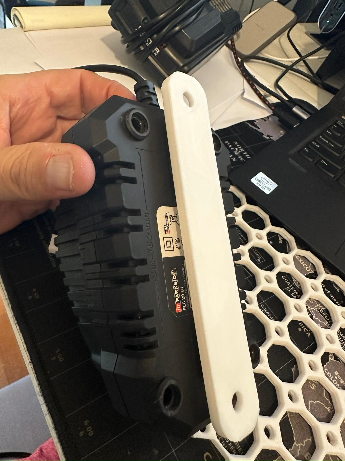 Multiboard Supoort for Parkside charger by Antonio Marques | Download ...