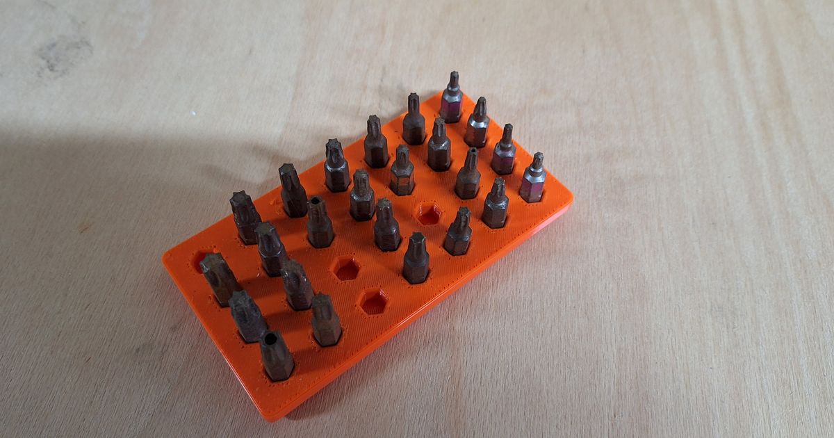 Simple Bit Holder (110 x 8 x 59 mm) 4 x 7 by Kaidou of the Beasts ...