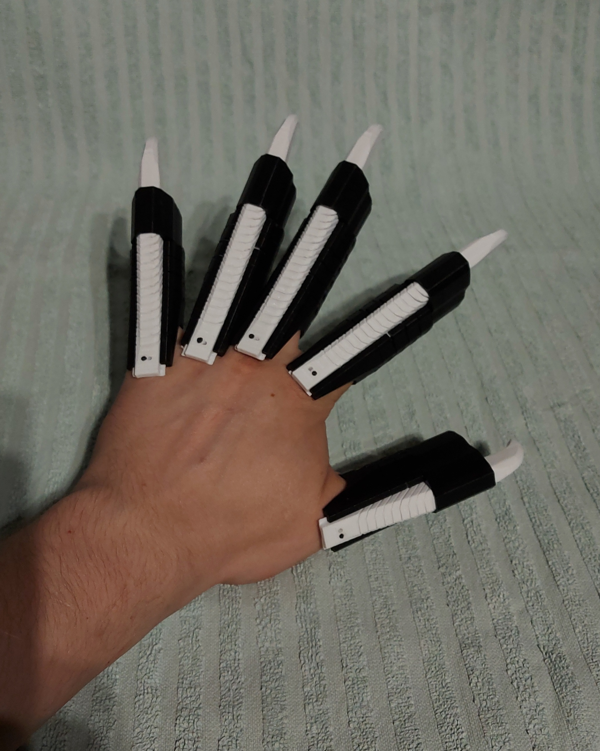 Extending claws by Mr. Kahviaddikti | Download free STL model ...