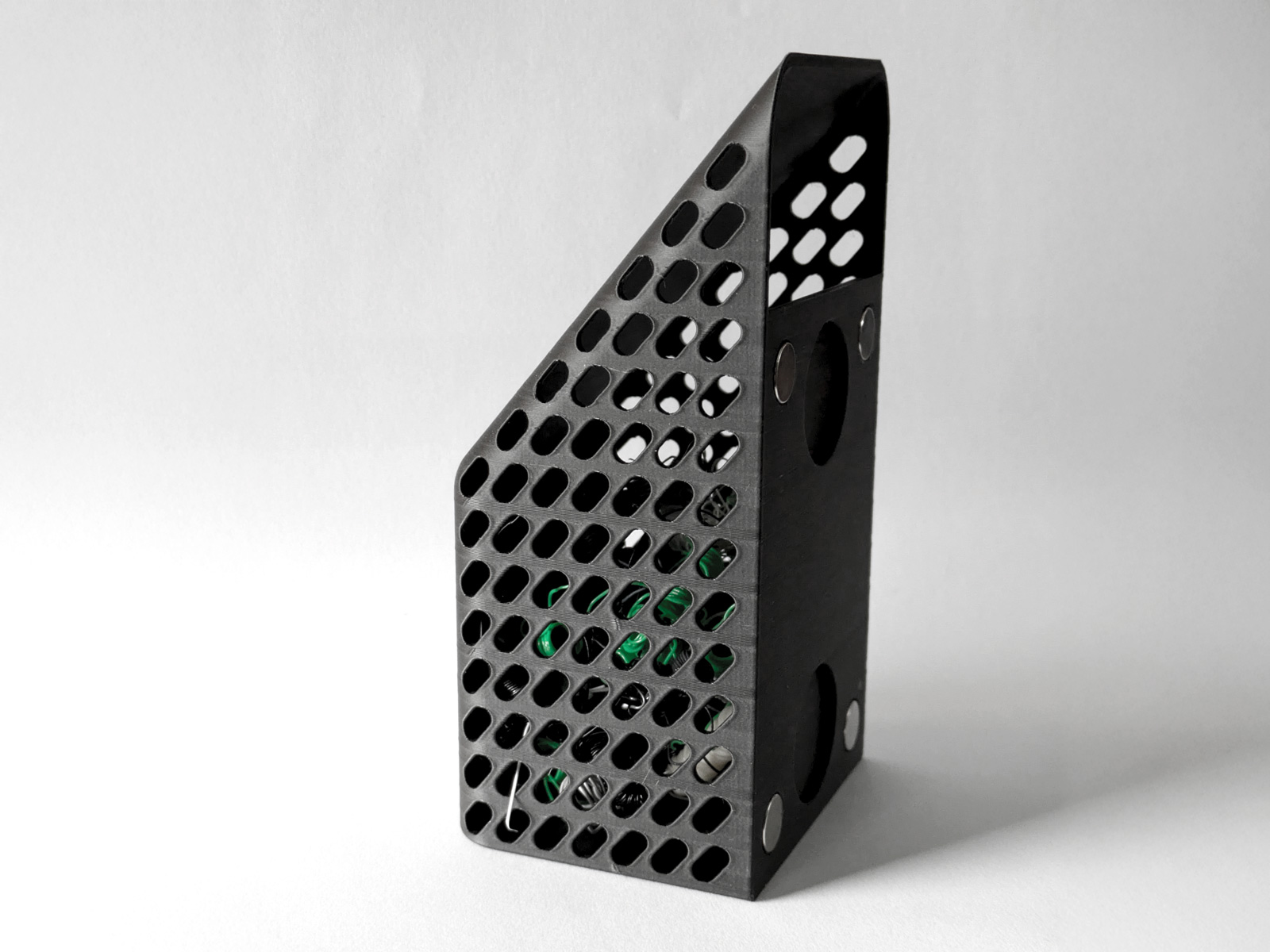 Magnetic Filament Waste (Poop) Basket for P1S by antiphrasis | Download ...
