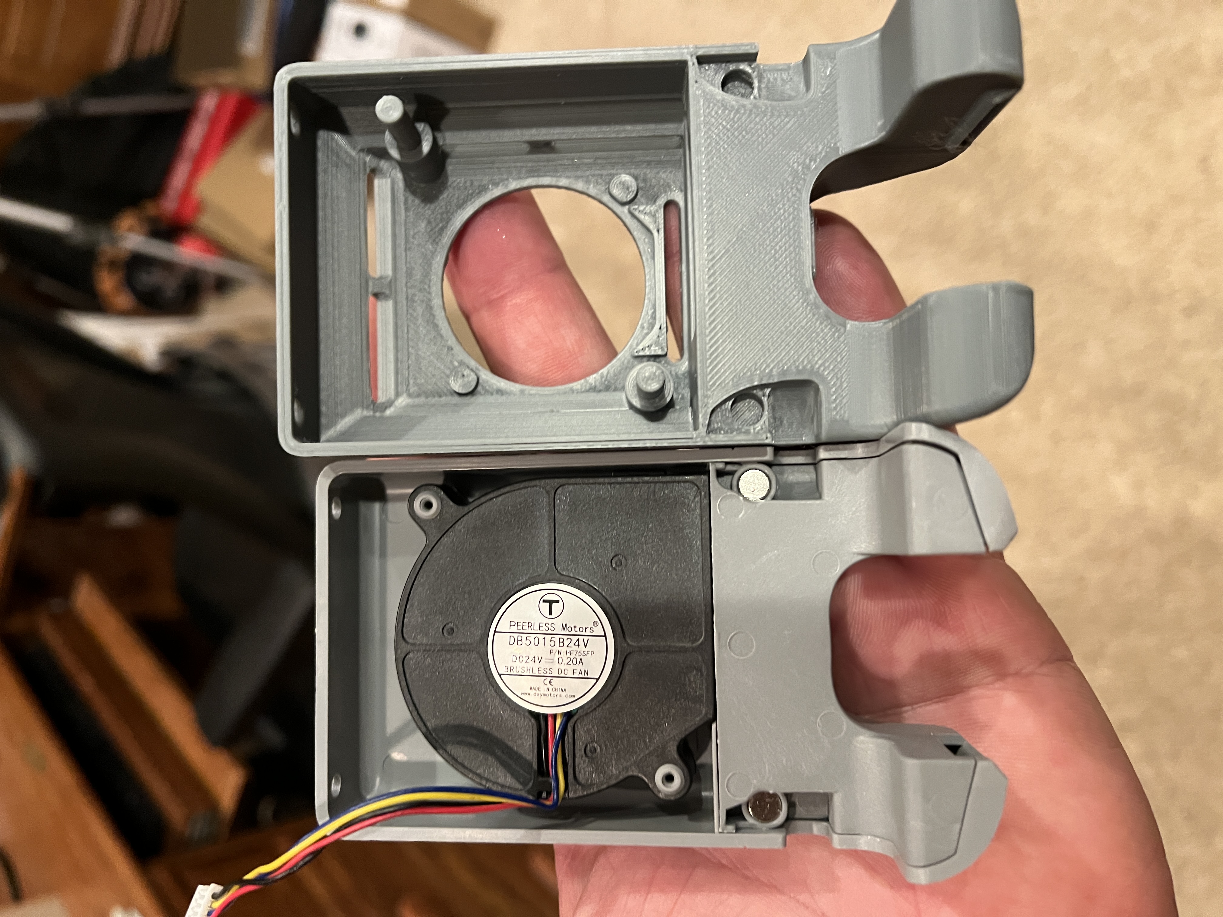 Knomi fan shroud for FlashForge Adventurer 5M by Jeff McClain ...