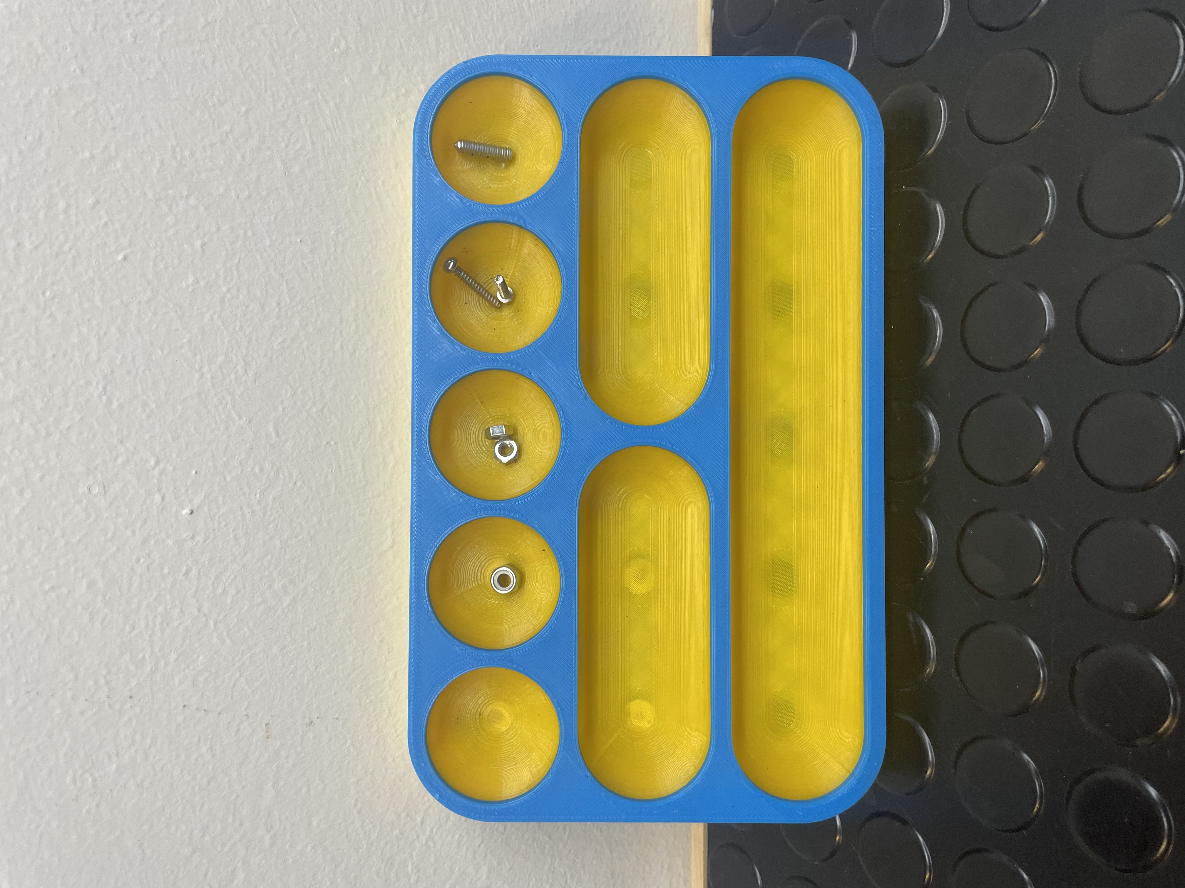 Workdesk tray by Severin Piller | Download free STL model | Printables.com