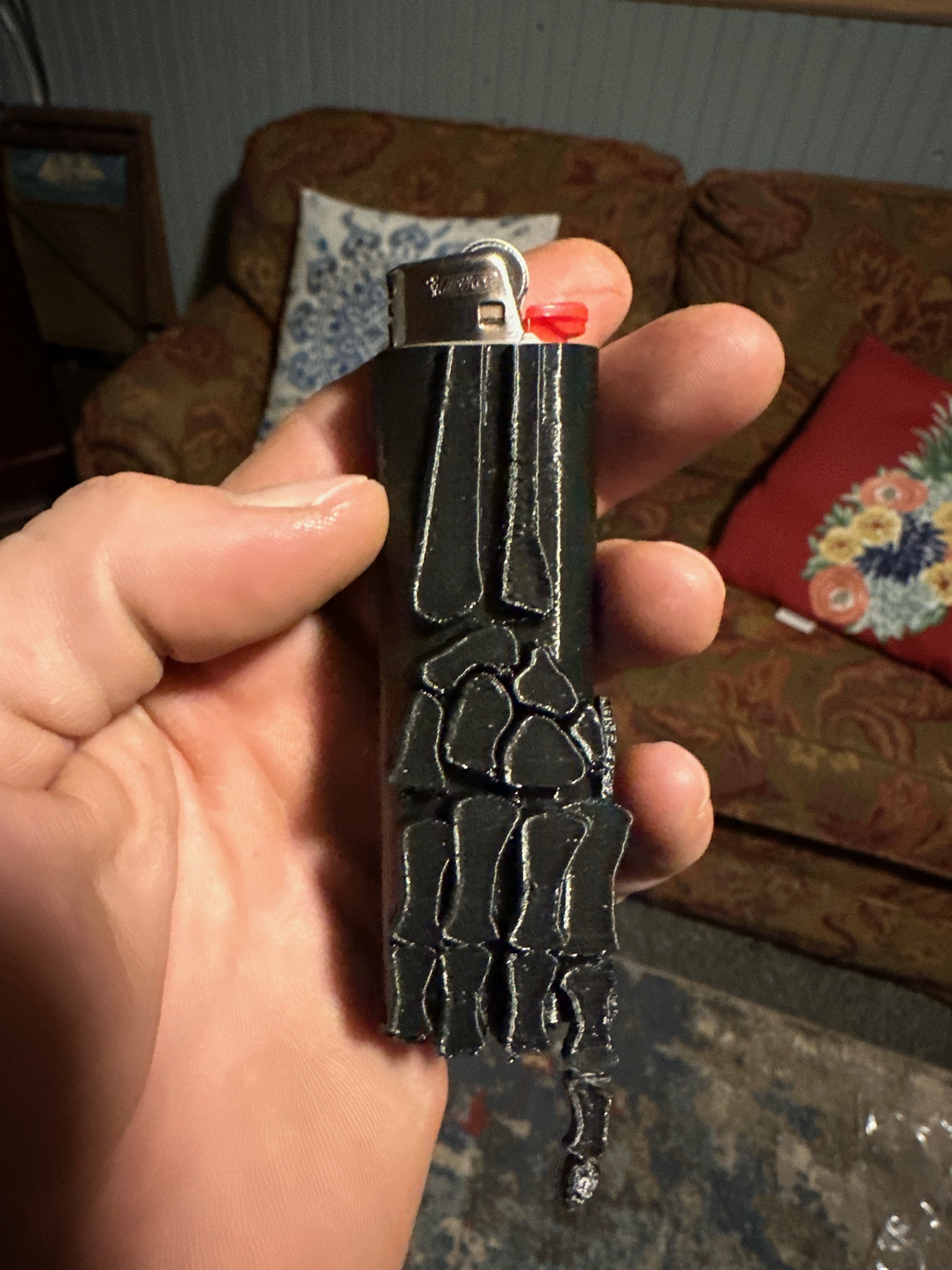 bic lighter skeleton hand case by thatthinginabox? | Download free STL ...