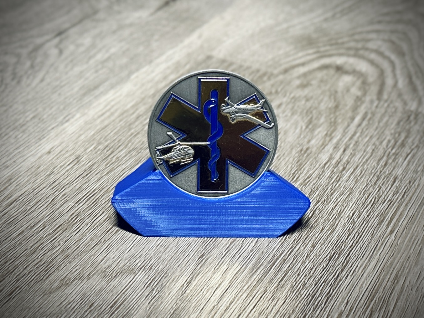 Challenge Coin Display Holder by vidision | Download free STL model ...