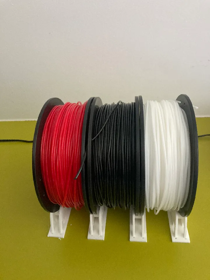 Fillament holder for every type of fillament by CreAlec | Download free ...