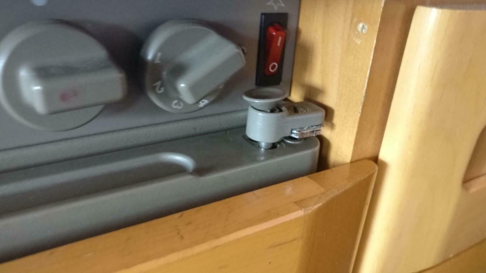 Hymer refrigerator lock by Lefr | Download free STL model | Printables.com