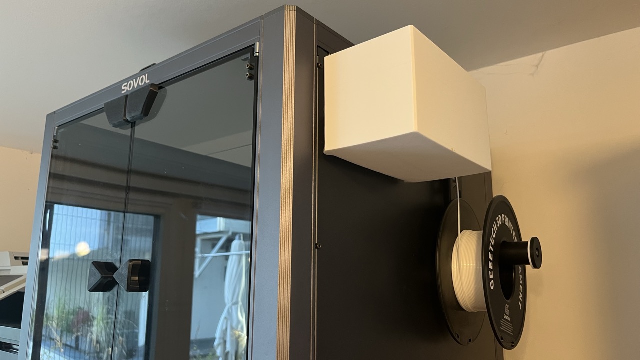 Big Magnetic Box with optional Wall Mount by kampfwuffi | Download free ...