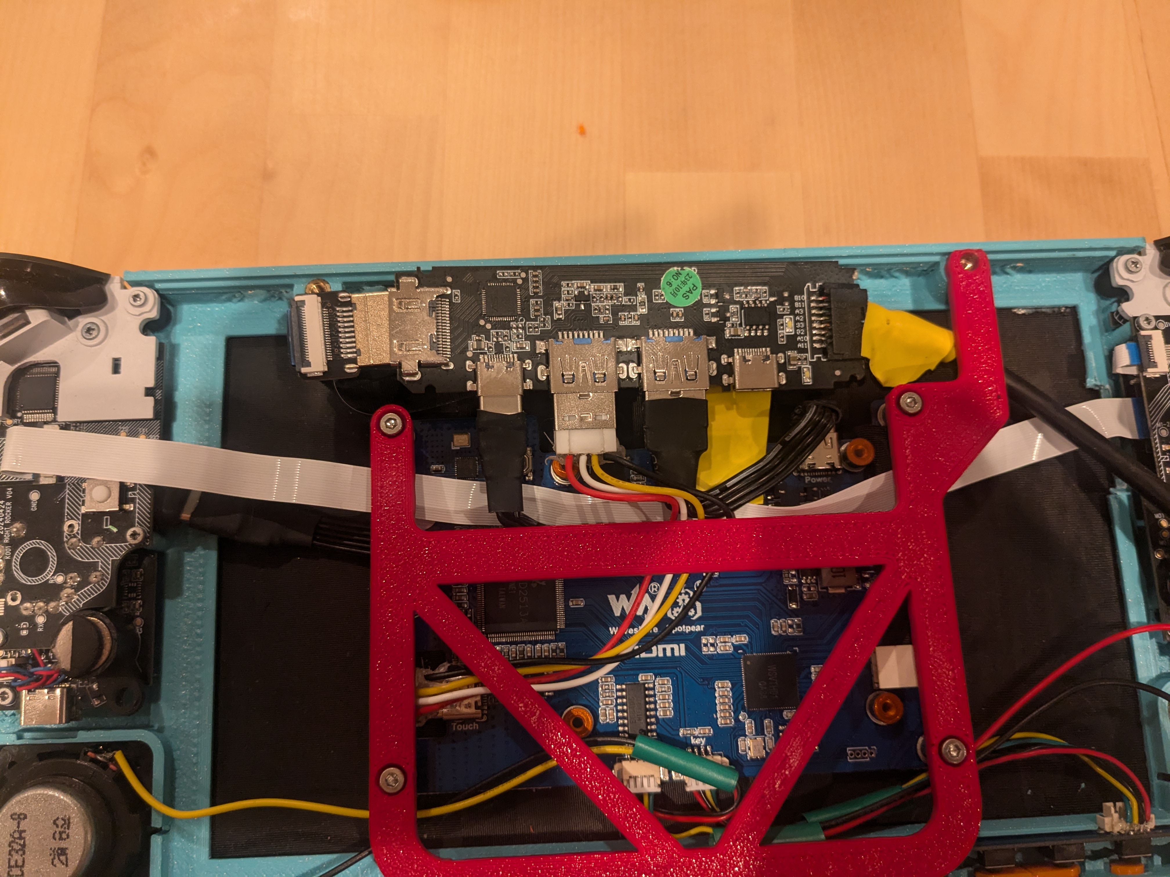 Framework Portable handheld Case (Beth Deck rev. 1.5) by Beth Le ...