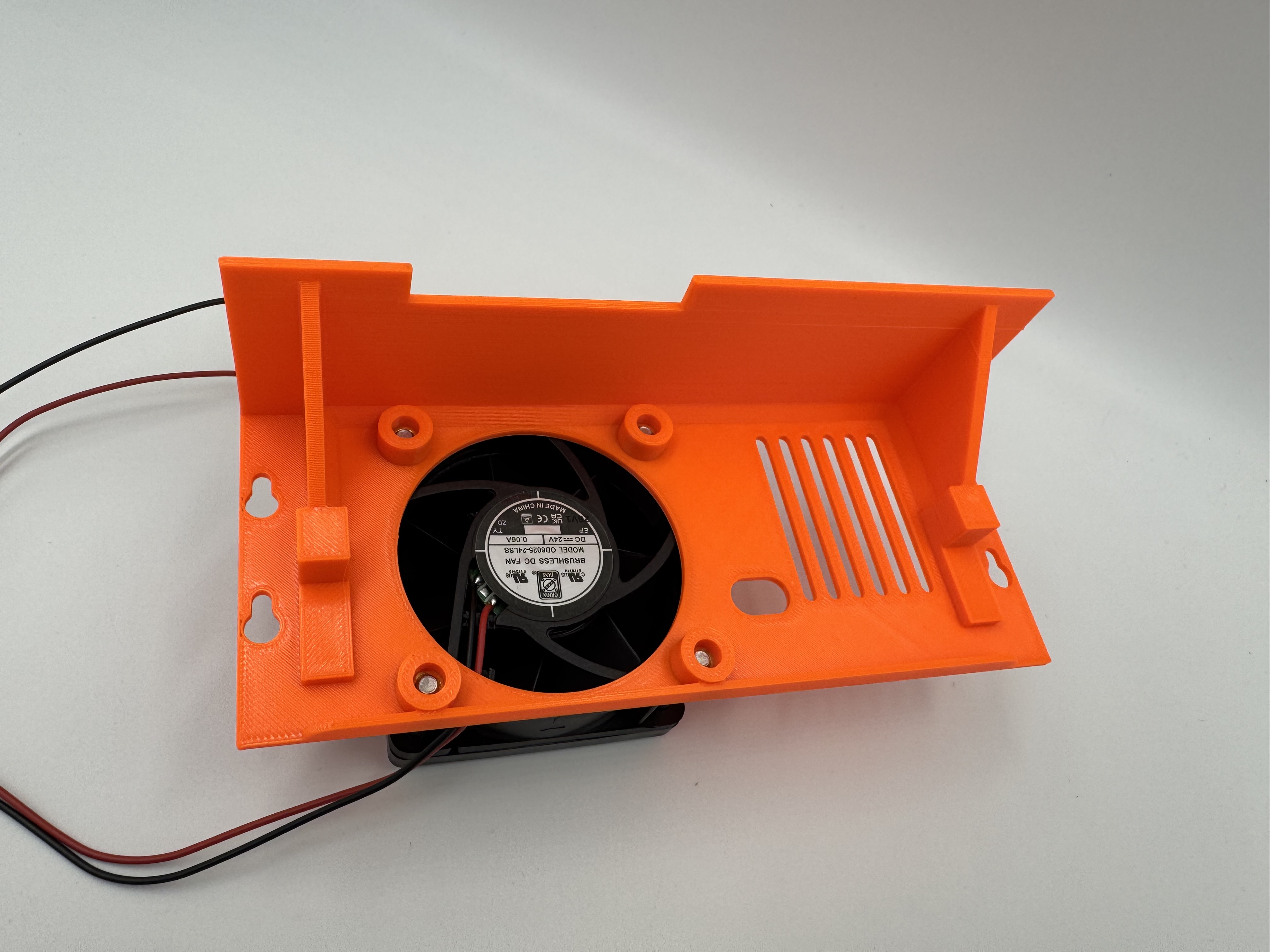 Prusa XL Buddy Cover For M4 Inserts & 60mm 24V Fan by Fyrby Additive ...