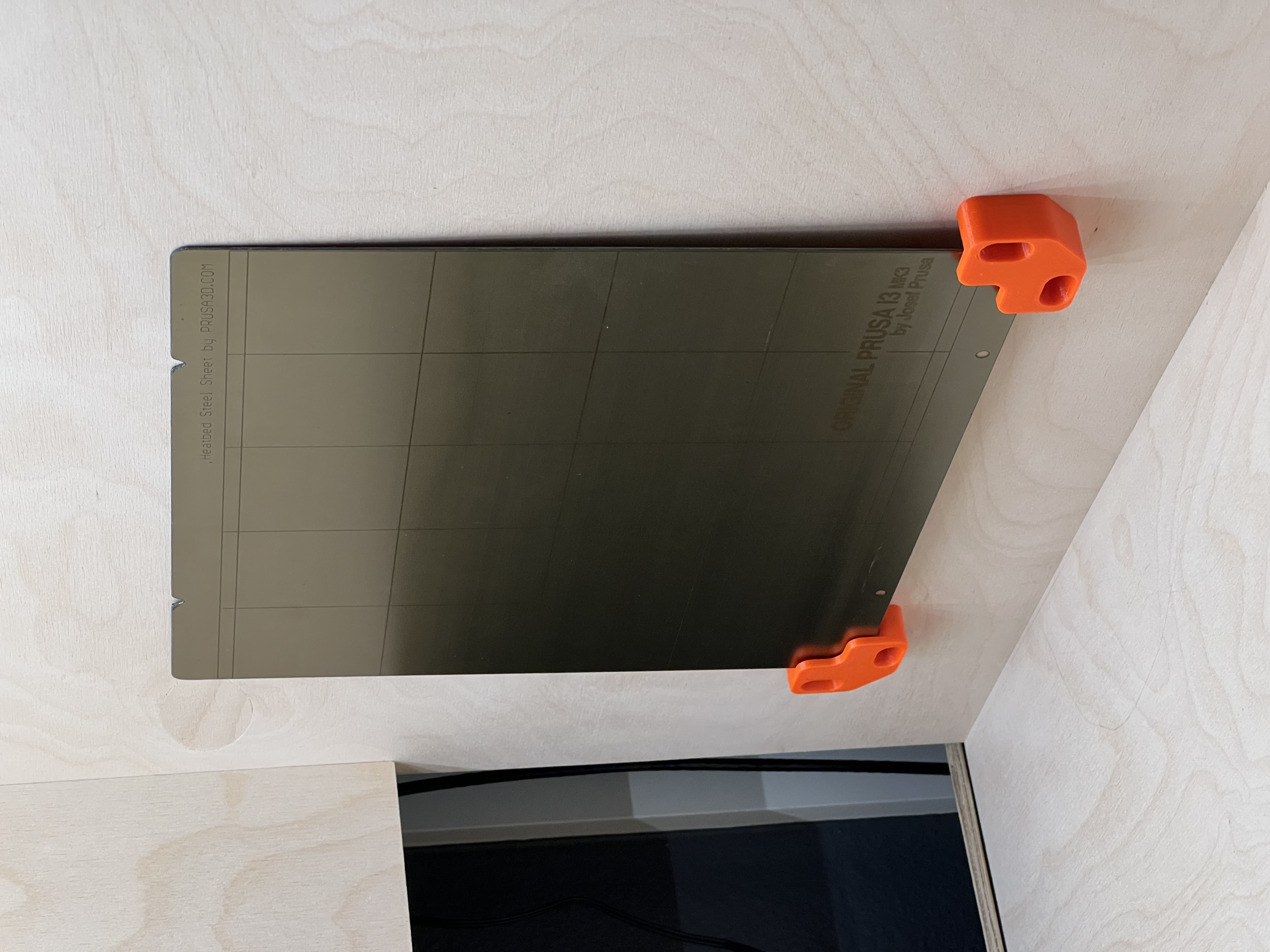 Universal Print Sheet Wall Mount by Corey Ward | Download free STL ...