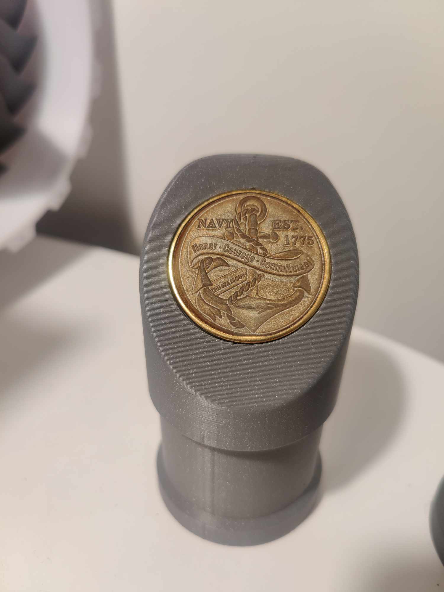 Coin Display (40mm) by Frederik Egsgaard | Download free STL model ...