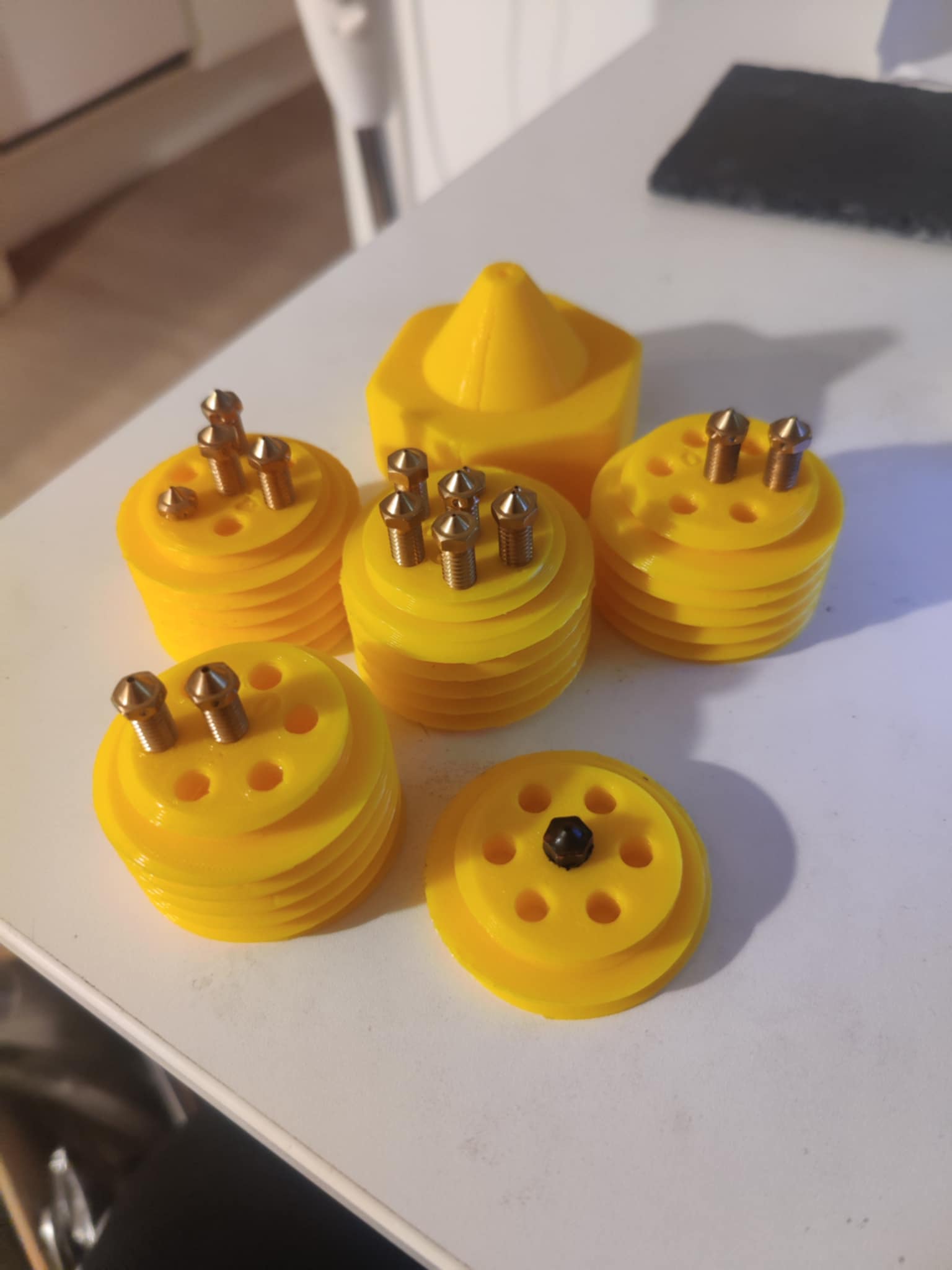 Nozzle Container by Frederik Egsgaard | Download free STL model ...