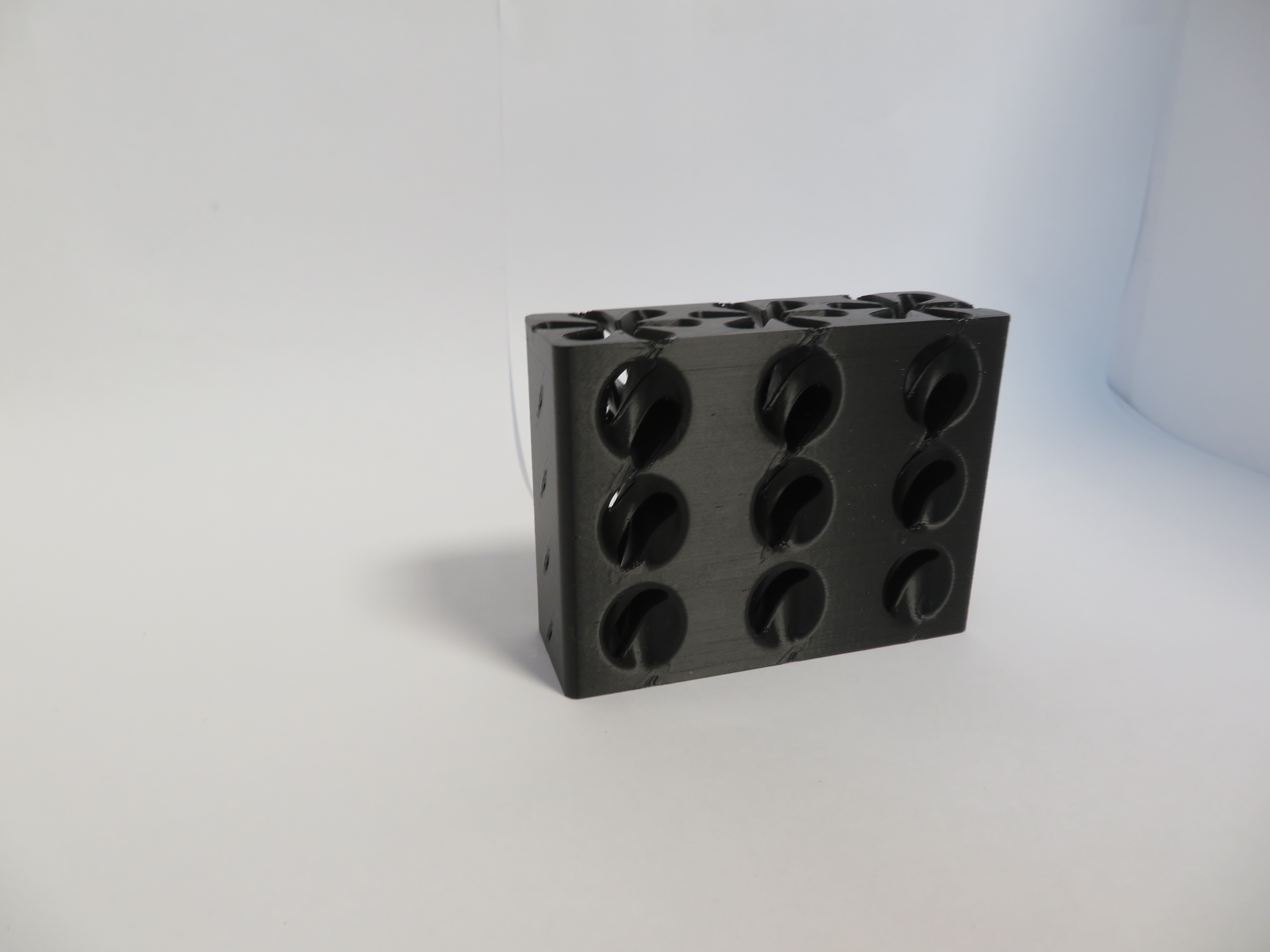 Passthrough Tic Tac Toe (With a TWIST) by Master Printer | Download ...