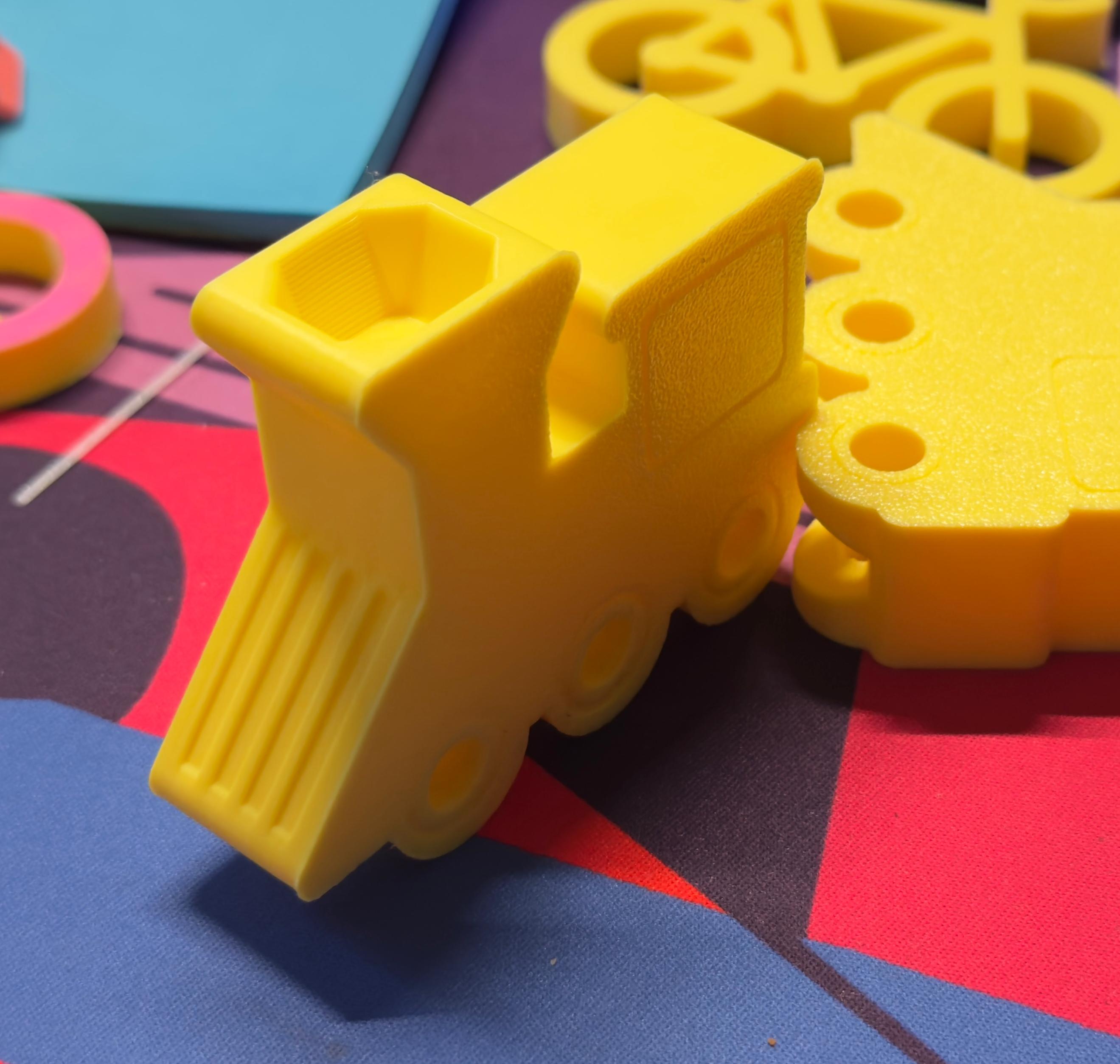 Toydrive toy train by MarMarMarielle | Download free STL model | Printables.com