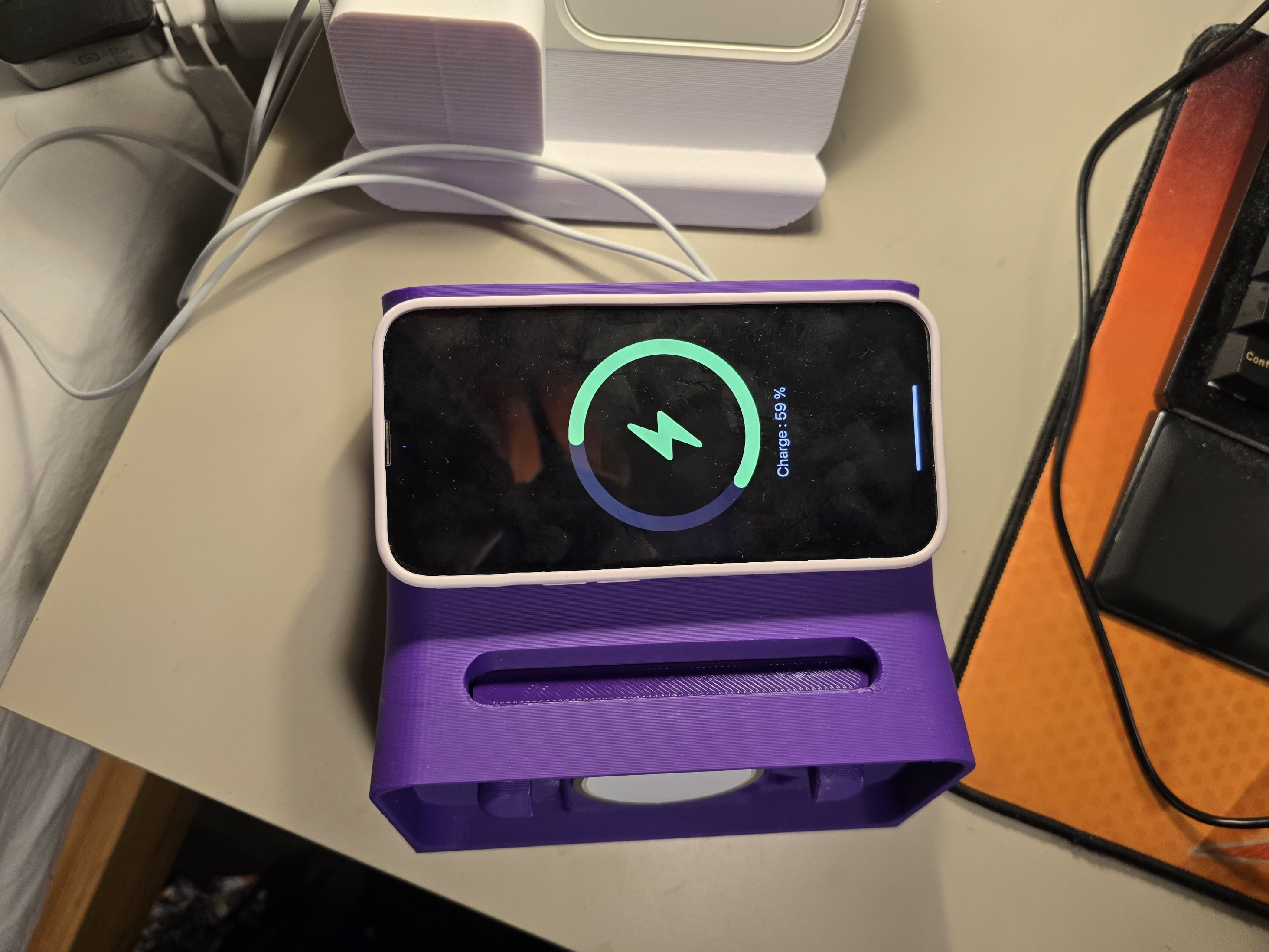 Dual MagSafe iPhone Standby Mode Dock Parametric by McQueen Zhao ...