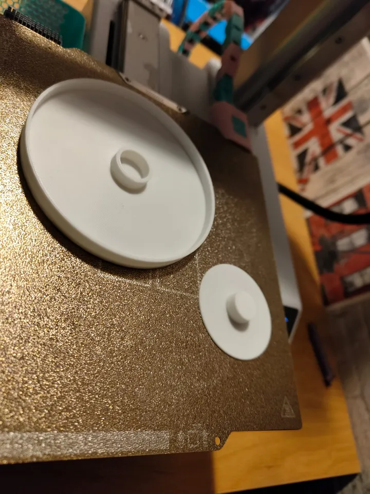 Spinning table for showcasing keyrambits by NWORKS | Download free STL ...