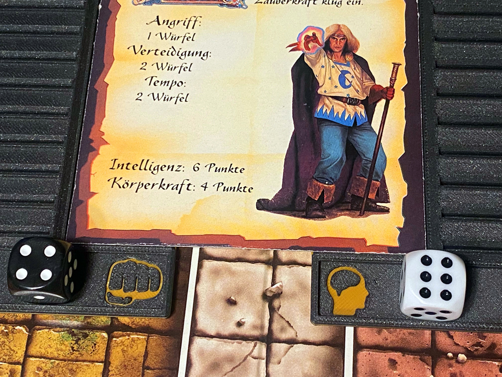 HEROQUEST Hero Dashboard (Heroquest Heldenablage) par MAKERTEAM ...