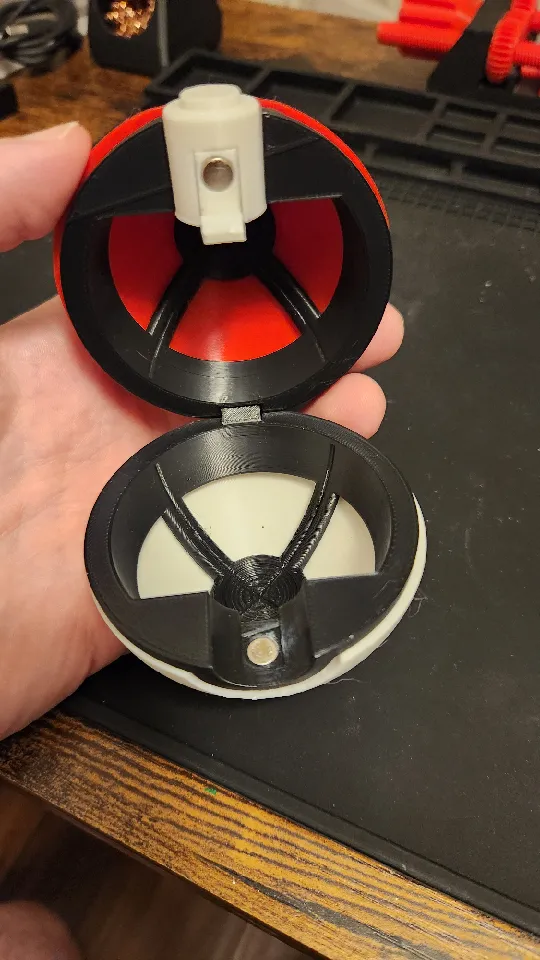 Opening Poke ball with a latch and print in place hinge by GeoPrints13 ...