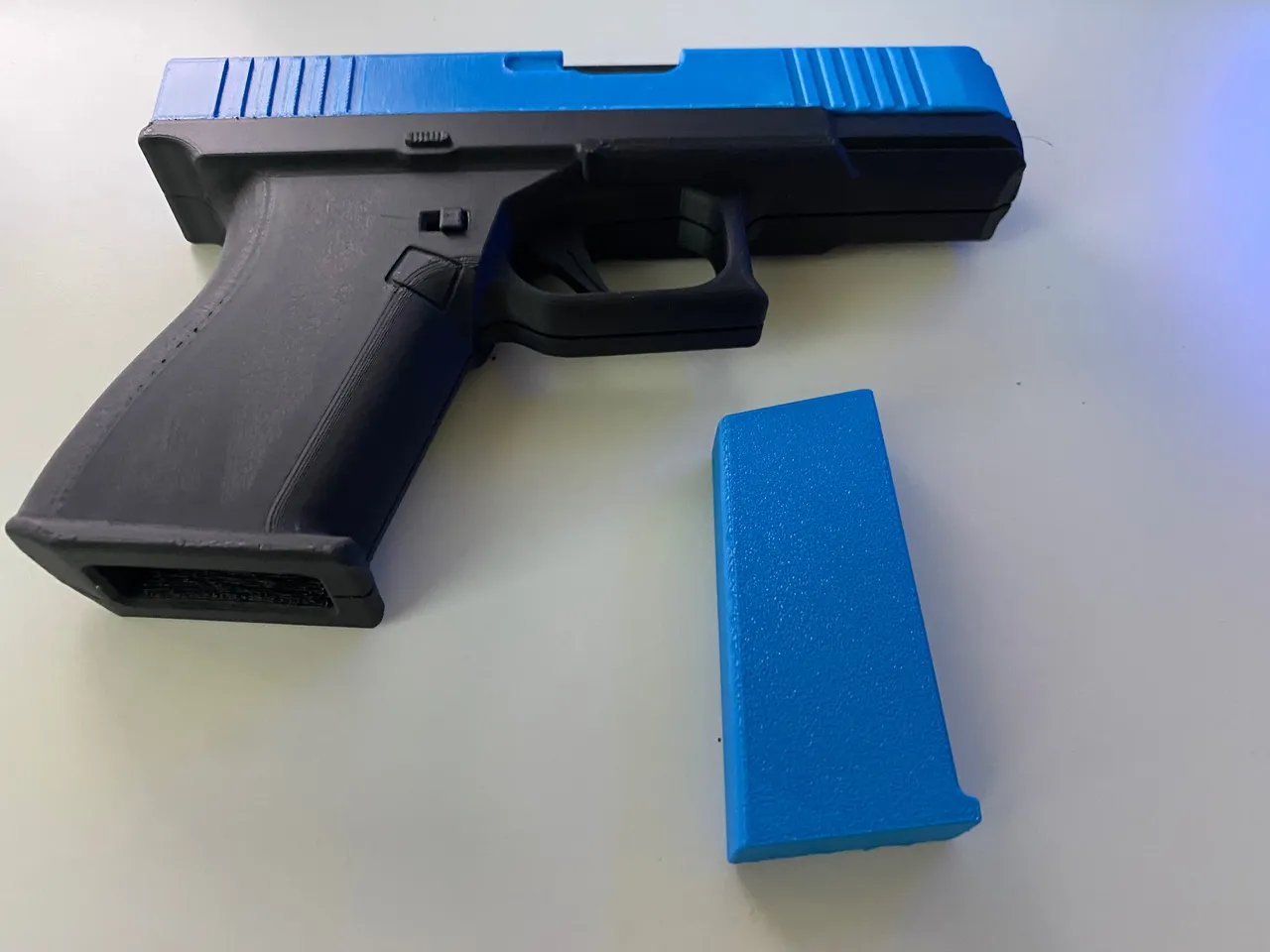 Glock 19 V3 With new Slide by RTX_Nitrox | Download free STL model ...