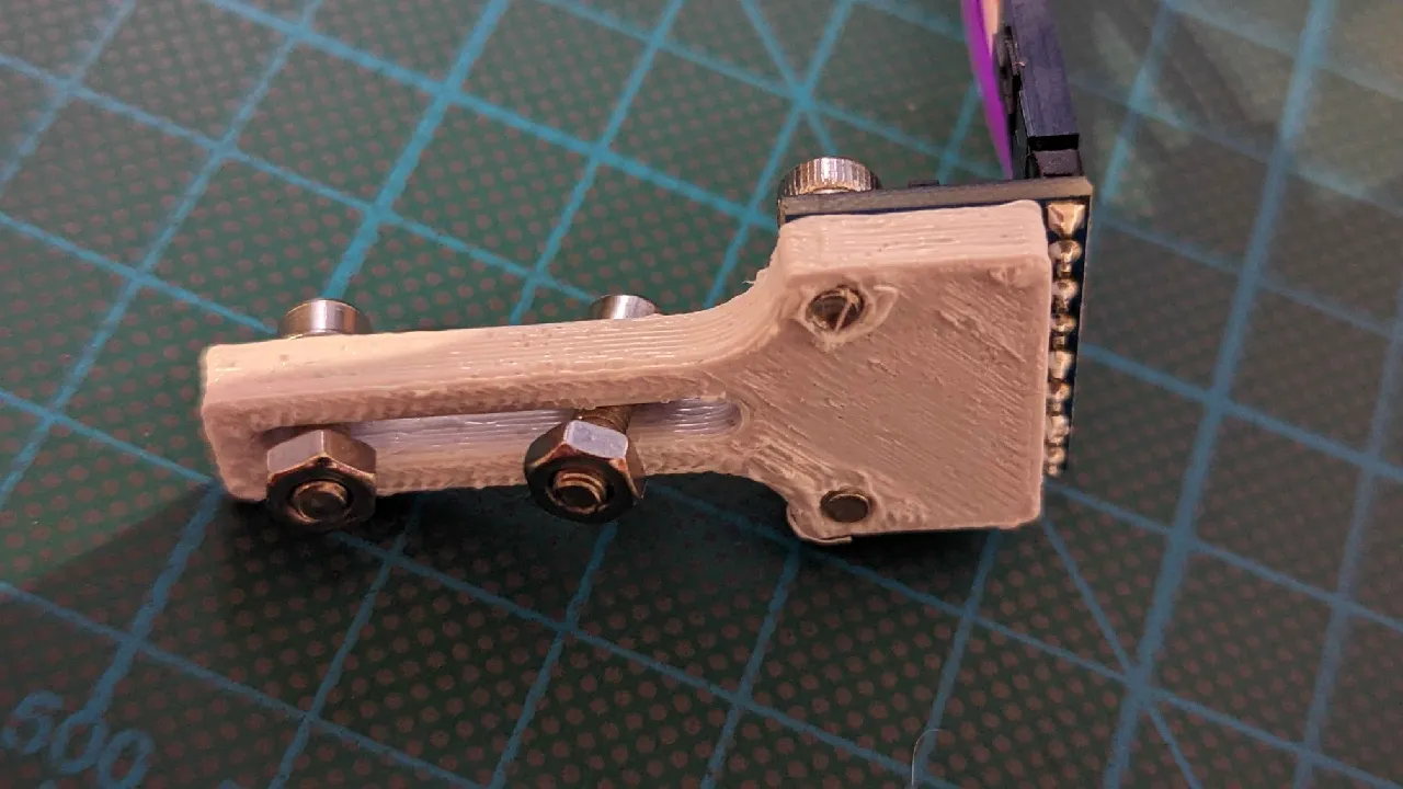 Universal ADXL345 Accelerometer Mount by BananaJuice | Download free ...