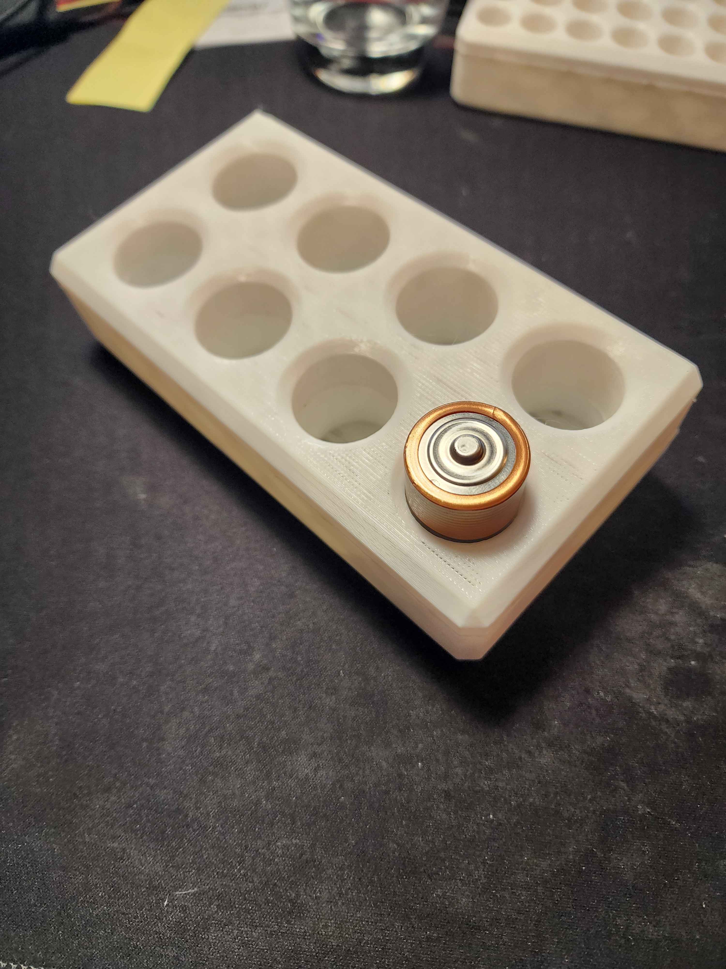 Wall Mountable C Cell Battery holder by Flightdesk | Download free STL ...