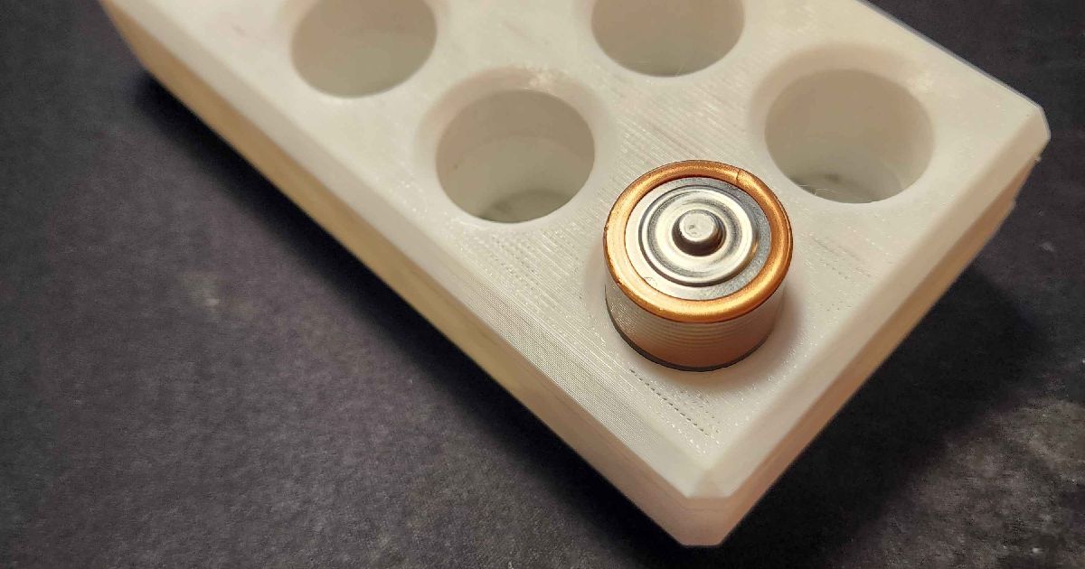 Wall Mountable C Cell Battery holder by Flightdesk | Download free STL ...