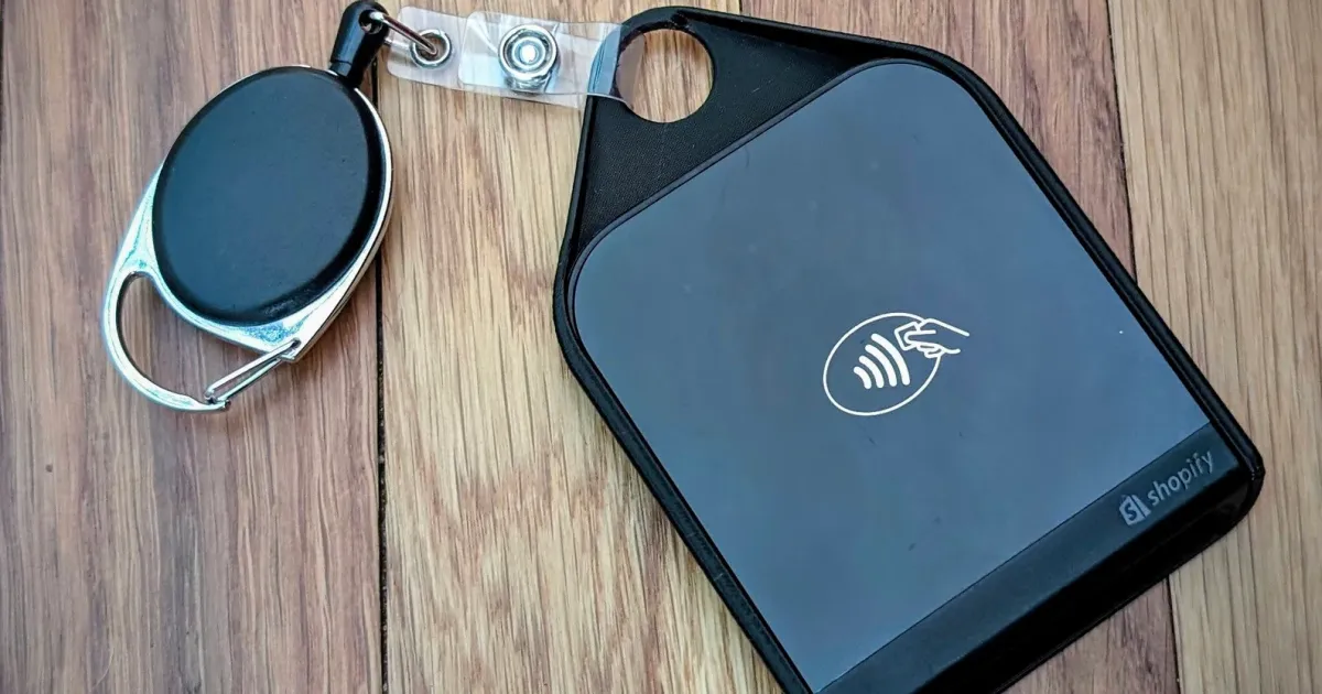 Shopify Tap & Chip Reader Lanyard Case by MoarInfill | Printables Store