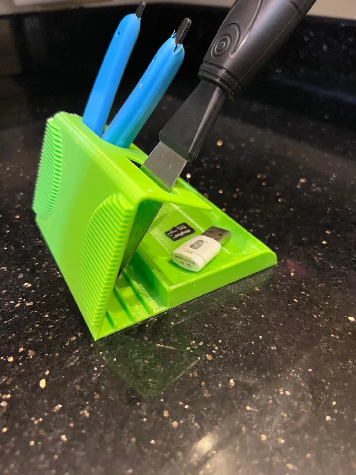 Tools Holder by 3D Mass Production | Download free STL model ...