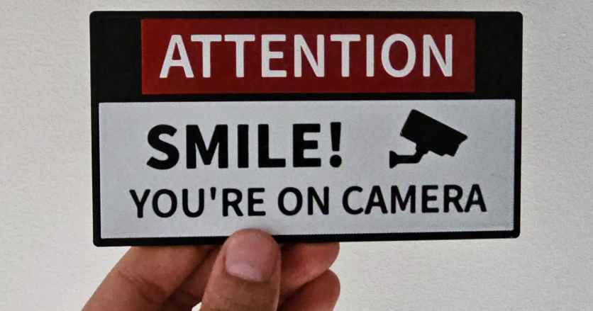 Smile to the Camera Sign in EN/PT by LCruz3D | Download free STL model ...