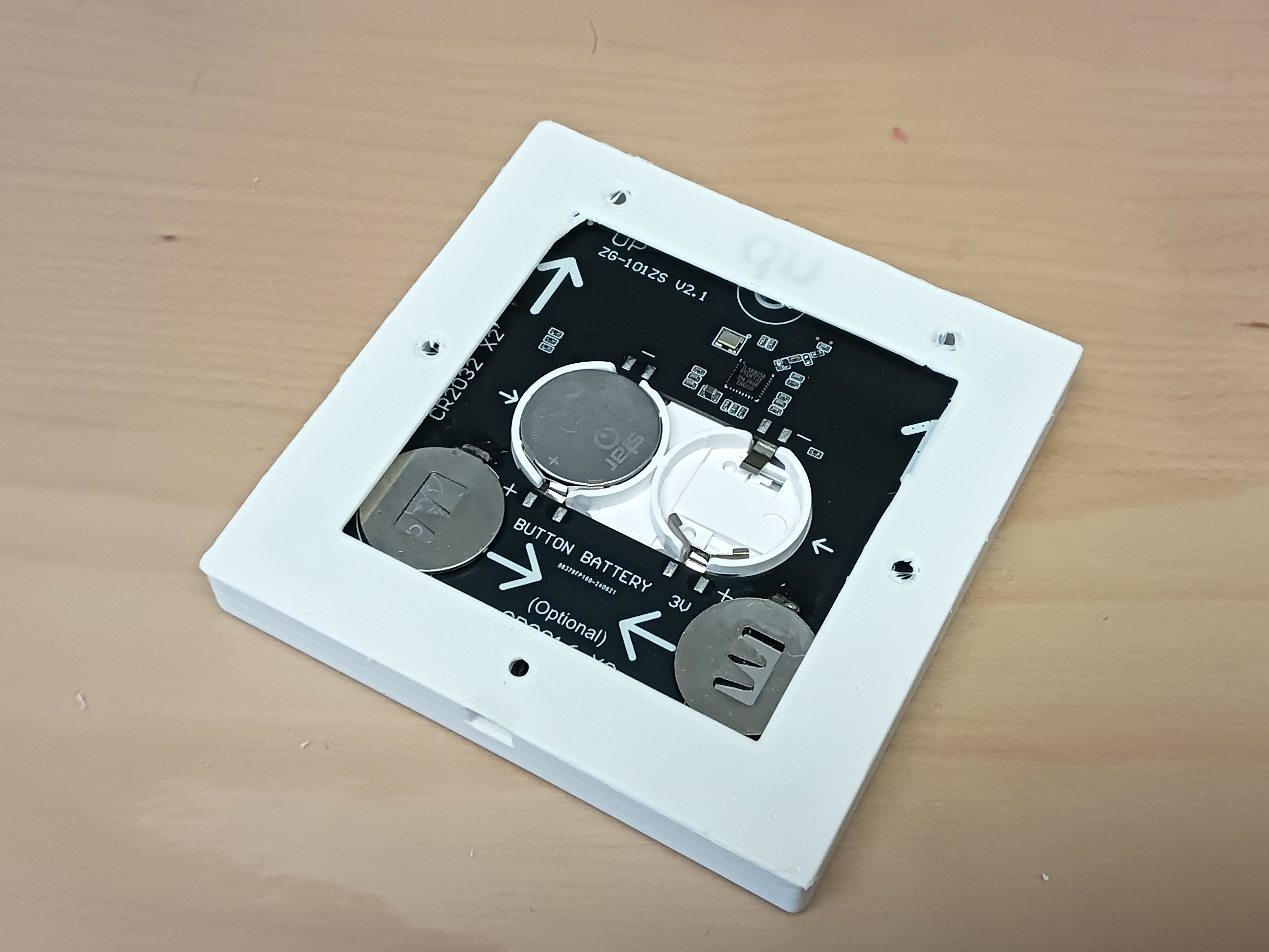 OpenSCAD ZG-101ZS wall mount frame with magnets by Starwhooper ...