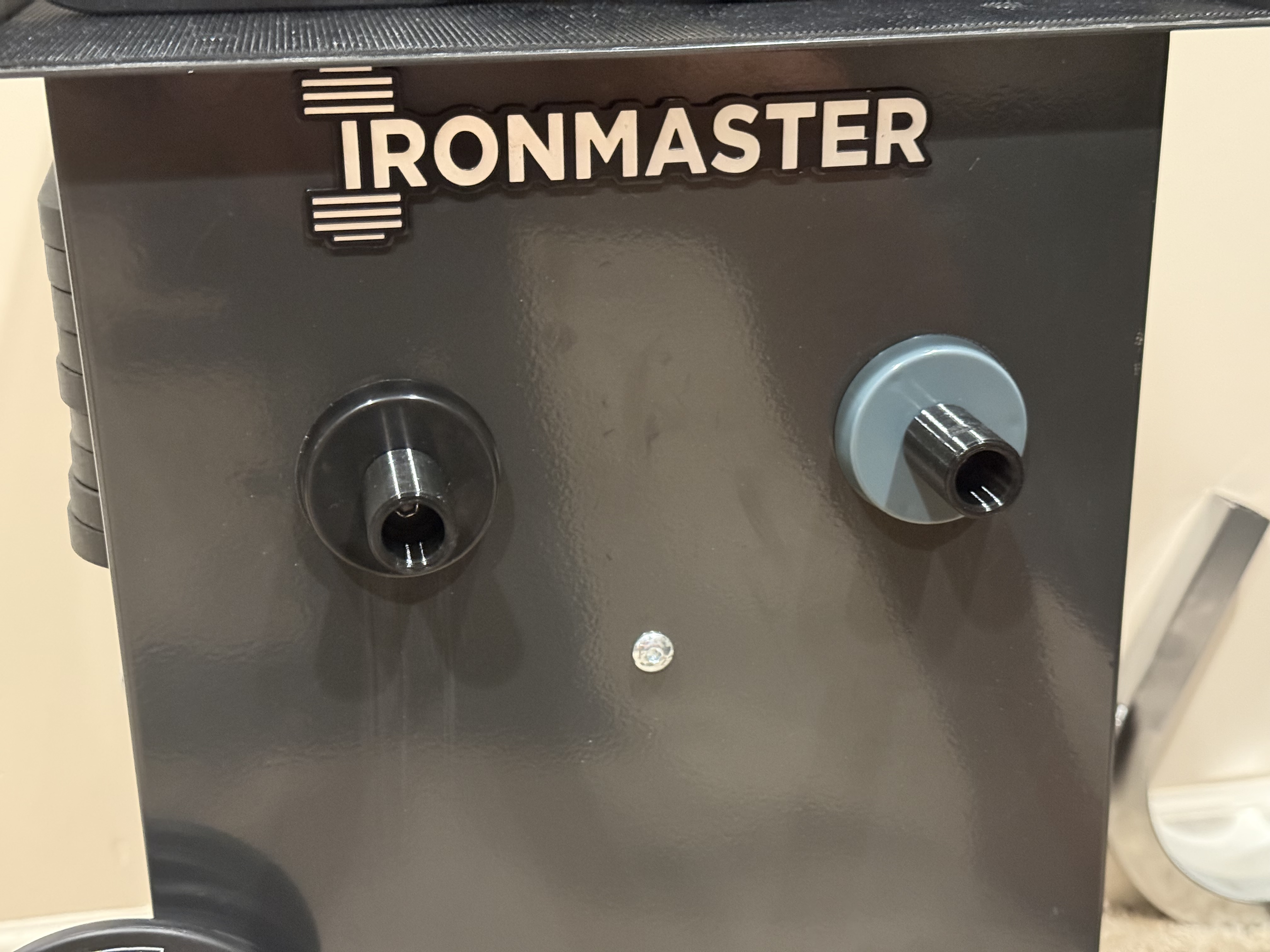 Ironmaster Magnetic Plate Holder by jescereal | Download free STL model ...