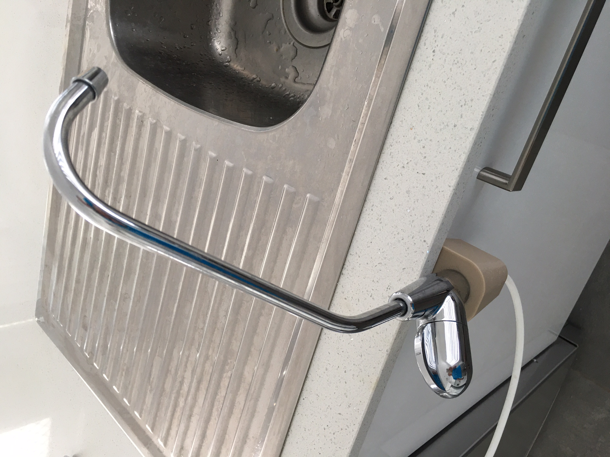 Water Filter Tap Holder by Neville | Download free STL model ...